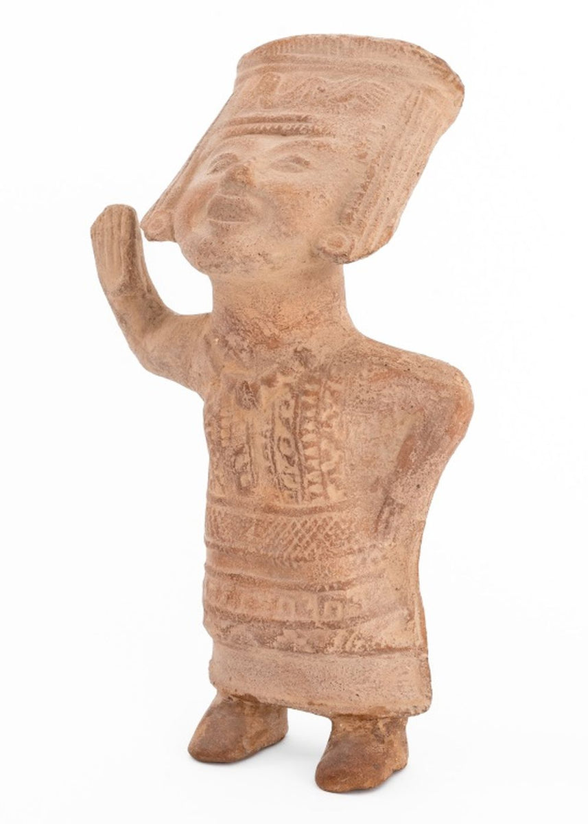 Veracruz Pre-Columbian Smiling Figure Sculpture – Showplace