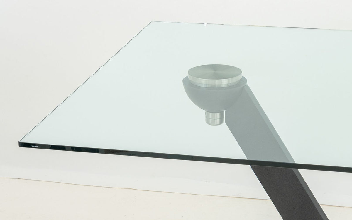 Gamba & Guerra for Naos "Lunch Time" Table – Showplace